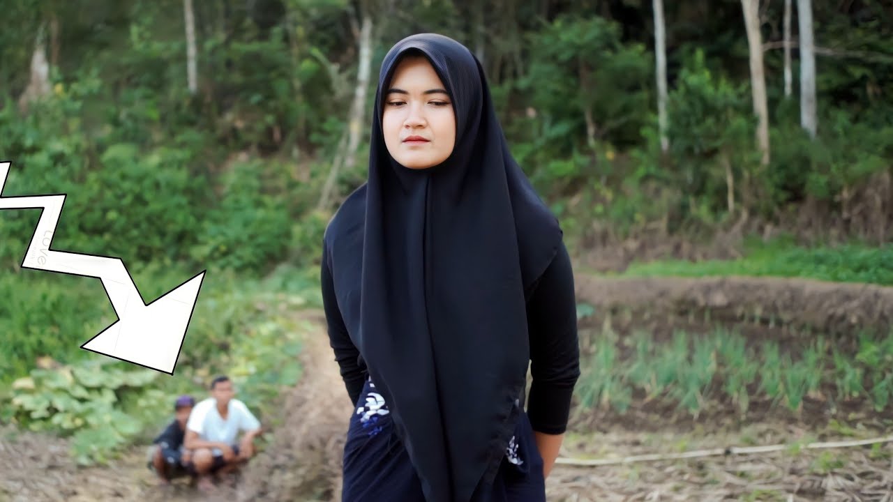VIRAL!! KEGIATAN NENG ENJI JANDA DESA SEKARANG - YouTube VIRAL!! KEGIATAN NENG ENJI JANDA DESA SEKARANG - YouTube