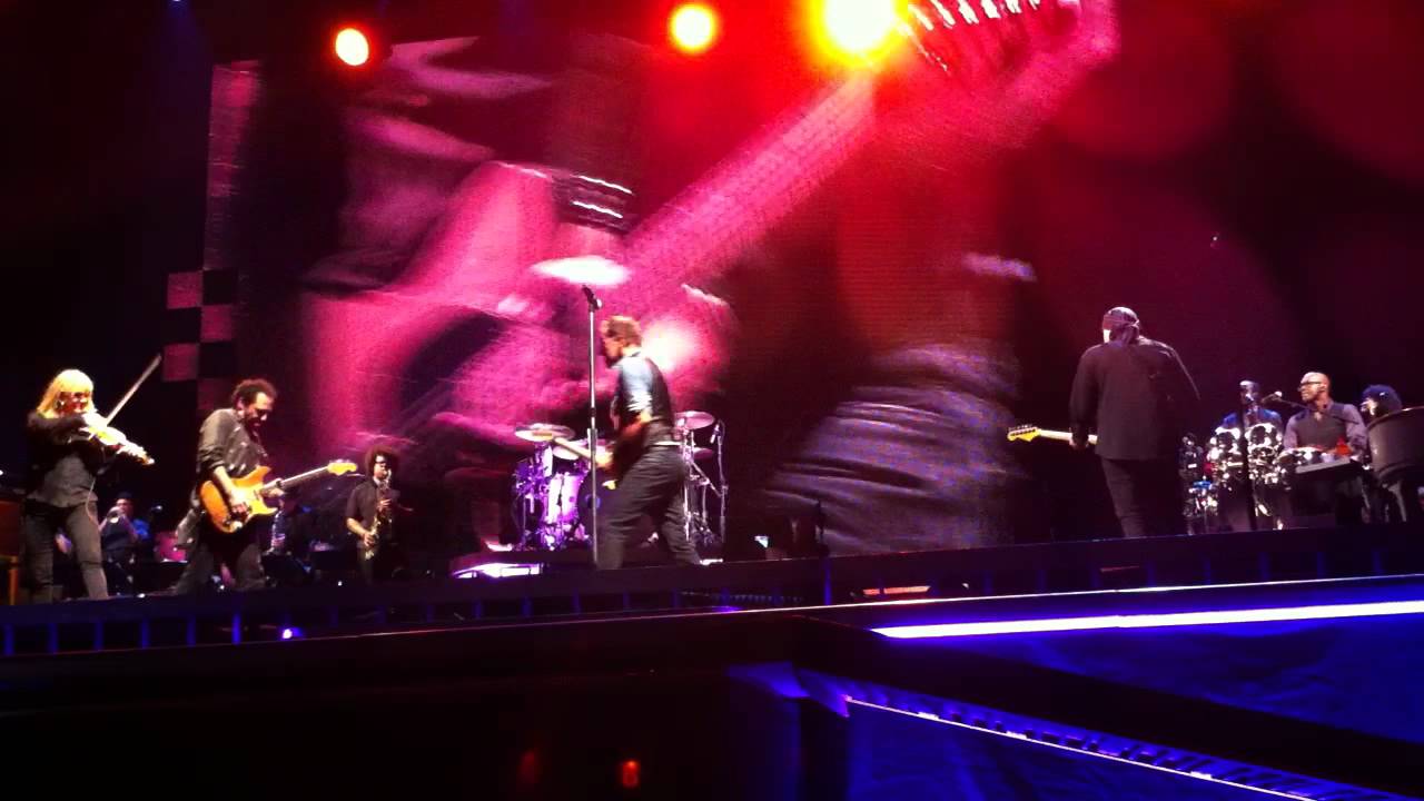 Bruce Springsteen - Thundercrack - Toronto August 24, 2012 - YouTube