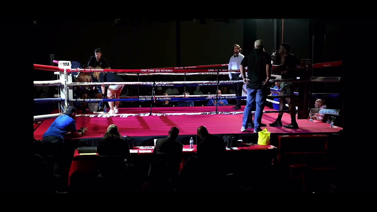 Kendall Harris Pro Debut Boxing - YouTube
