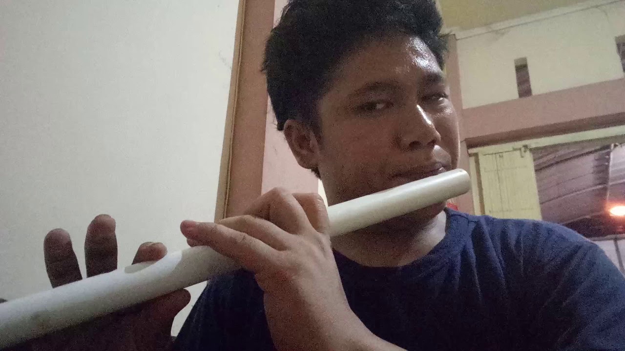 Main seruling batak - YouTube