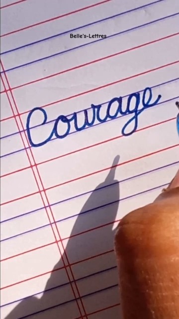 Beautiful Cursive Handwriting #shorts #cursive #cursivewriting # ...