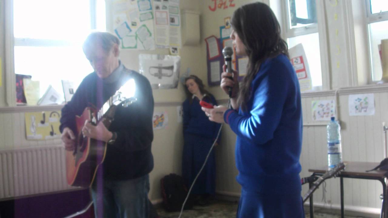 The Lakes of Pontchartrain - Paul Brady - (cover) - Laura Kate - YouTube