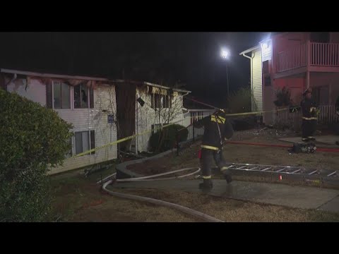 Several displaced after Sandy Springs apartment fire - YouTube