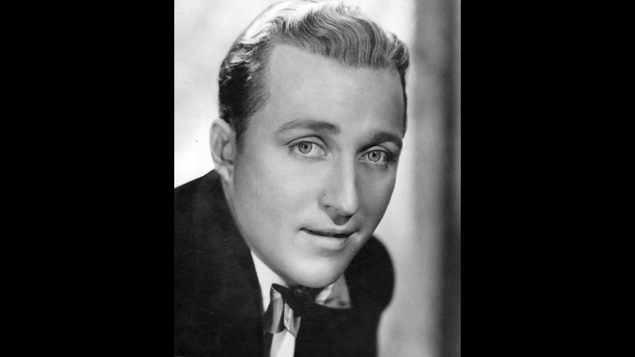 Bing Crosby: White Christmas (1947) - YouTube