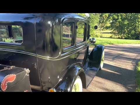 1931 Ford Model A Slant Windshield Deluxe Fordor Sedan (160B) walk ...