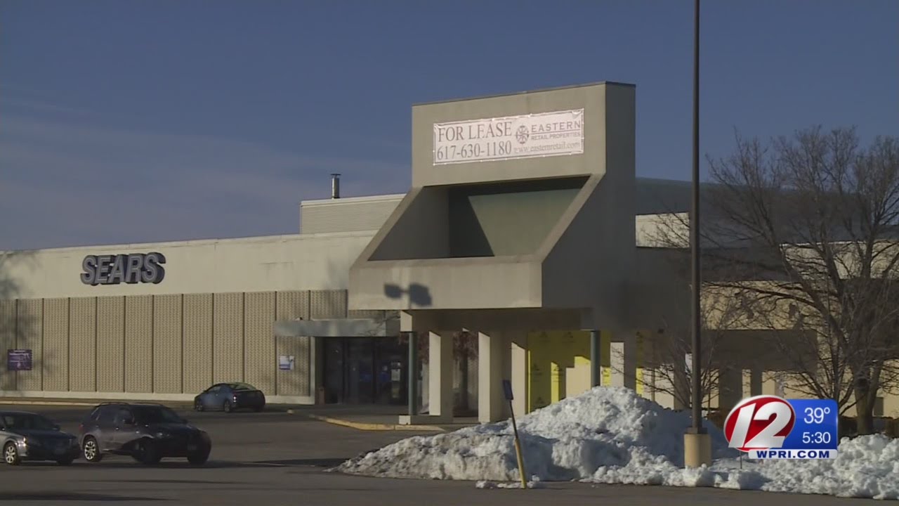 RI Mall to Bring In New Tenants - YouTube