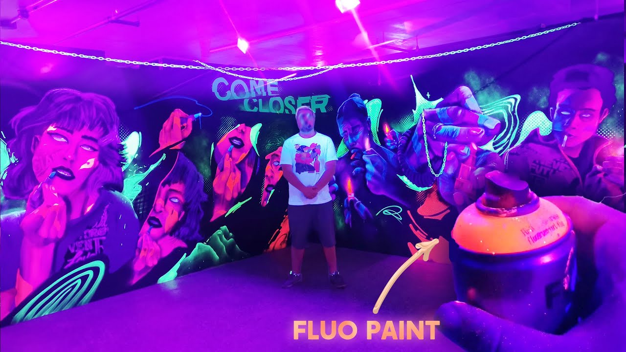 I paint a whole BLACKLIGHT Room with NEON paint - YouTube