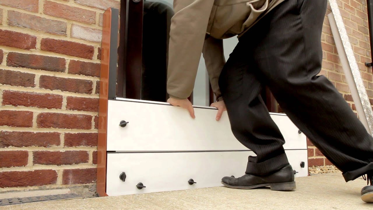 How to use a Flood Ark system - YouTube