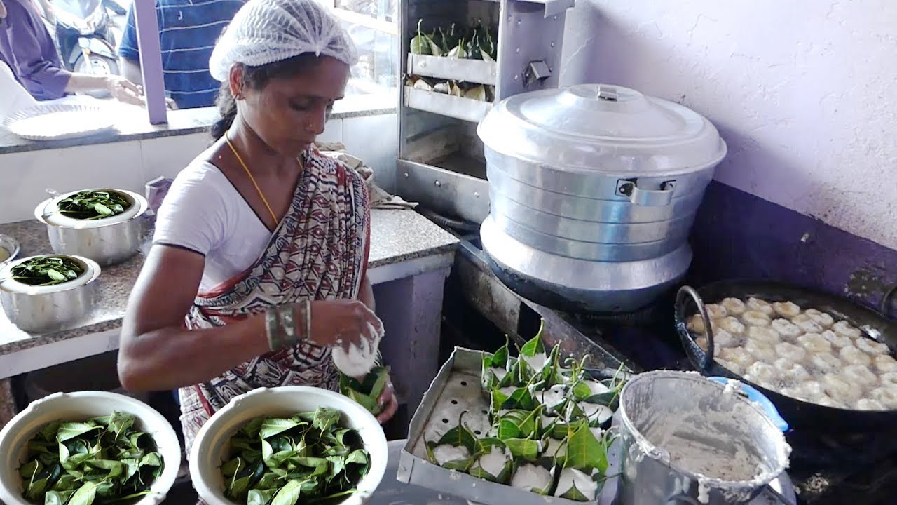#Yummy! | Jamun Leaf Idly Recipe Making | ورقة صنع الخمول وصفة ...