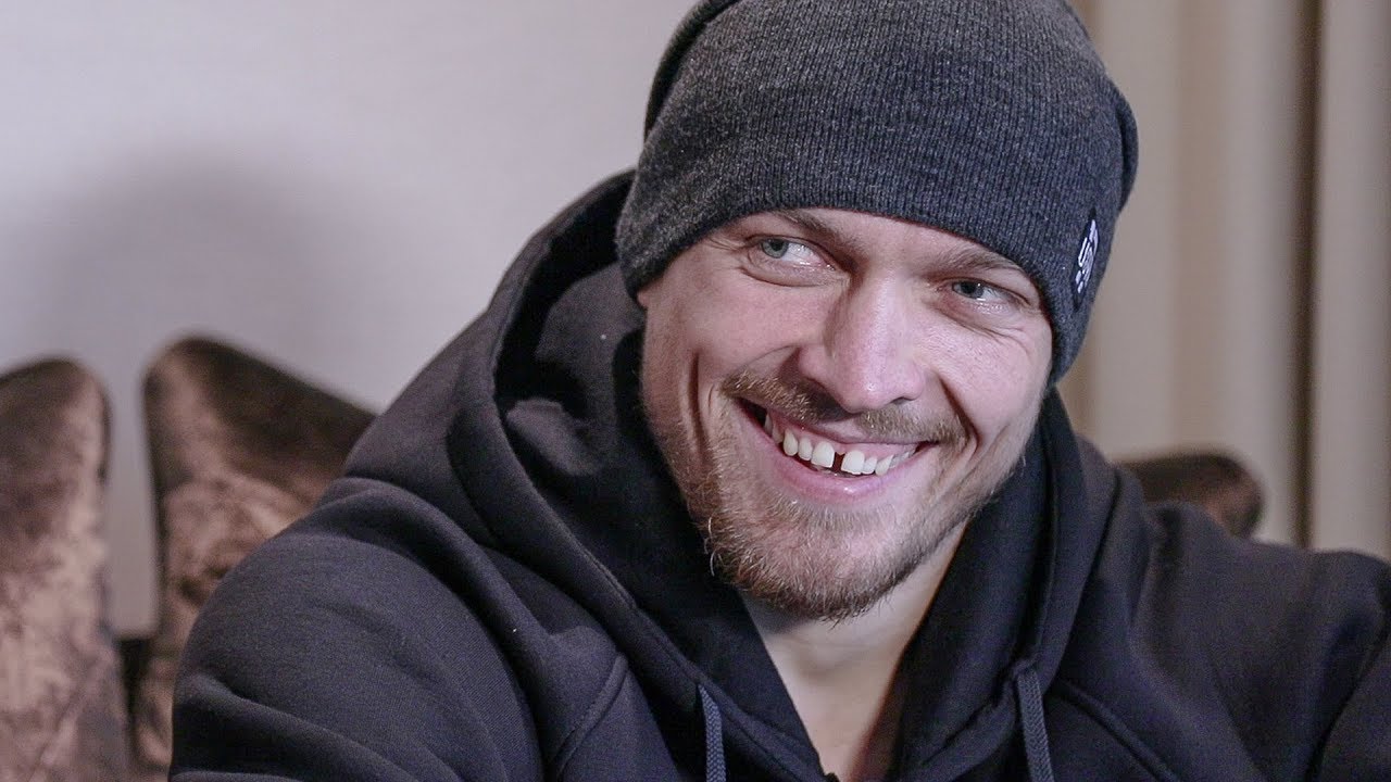 OLEKSANDR UYSK Explains His LOVE for VASYL LOMACHENKO! - YouTube