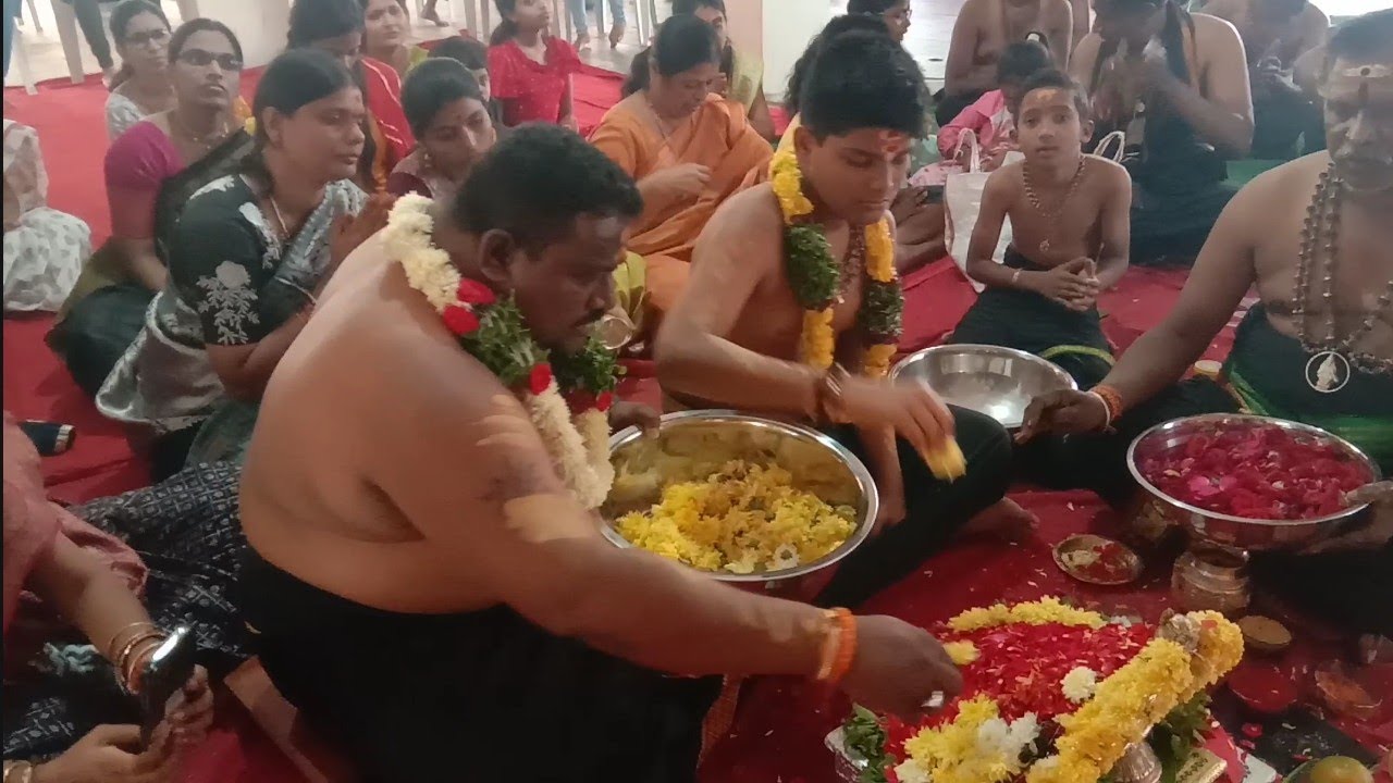 Dayakar Reddy Guru Swamy Ayyappa Swamy maha Padi Pooja in Ramanthapur ...