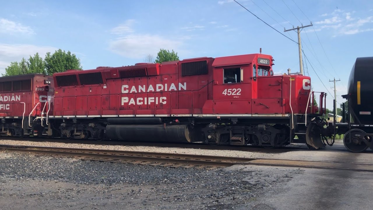 CP TE11 - Welland Yard - YouTube