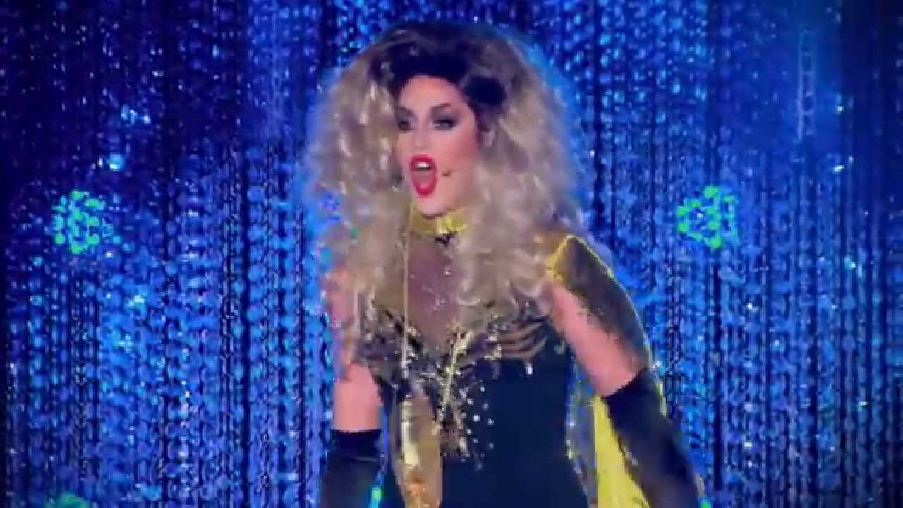 Adore Delano Runway Looks - YouTube