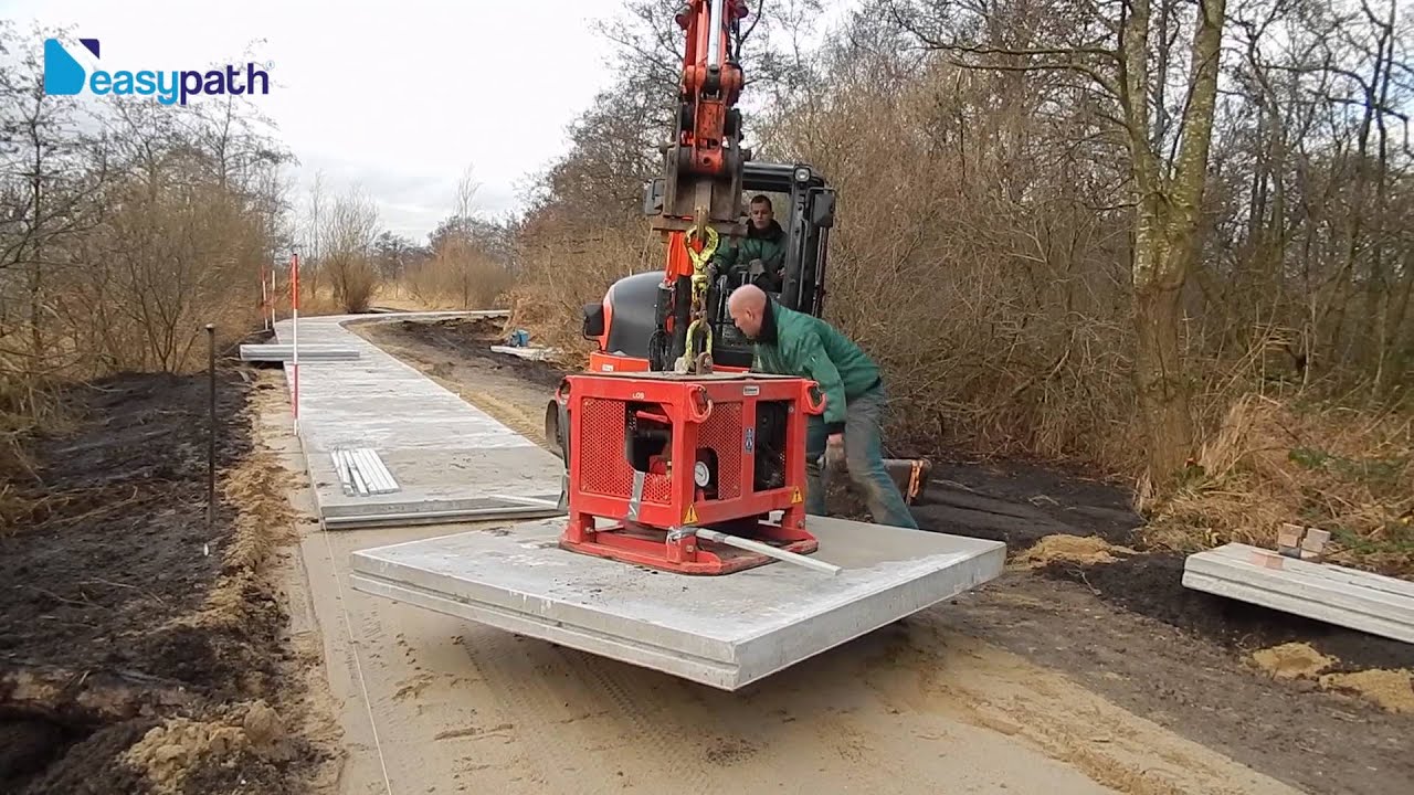 Easypath montage Meijepad Nieuwkoop - YouTube