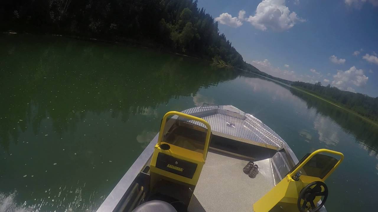 explorer jet boat 80hp impeller jet back view - YouTube