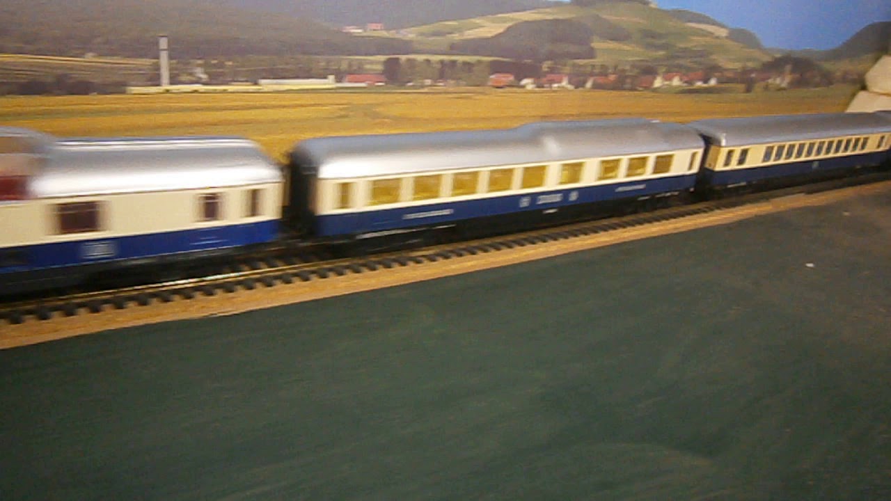 Rheingold HOrnby acHO loco Fleischmann E10 1312 (2) - YouTube