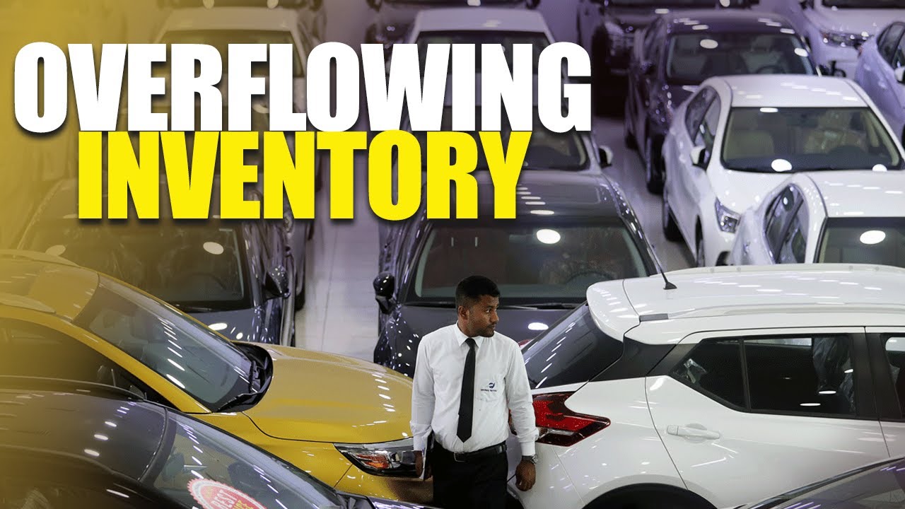 Car Dealers Struggle With Overflowing Inventory | Price Collapse - YouTube