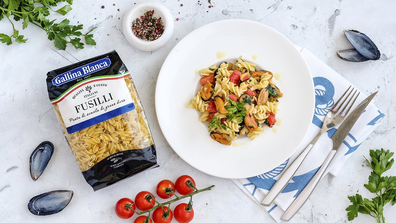 Pasta alla Tarantina Gallina Blanca - YouTube