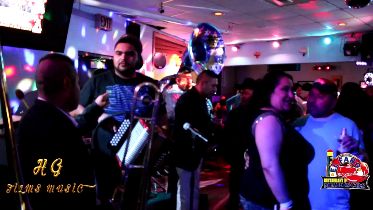 banda reyna del sur en el faro de yakima wa 2017 - YouTube