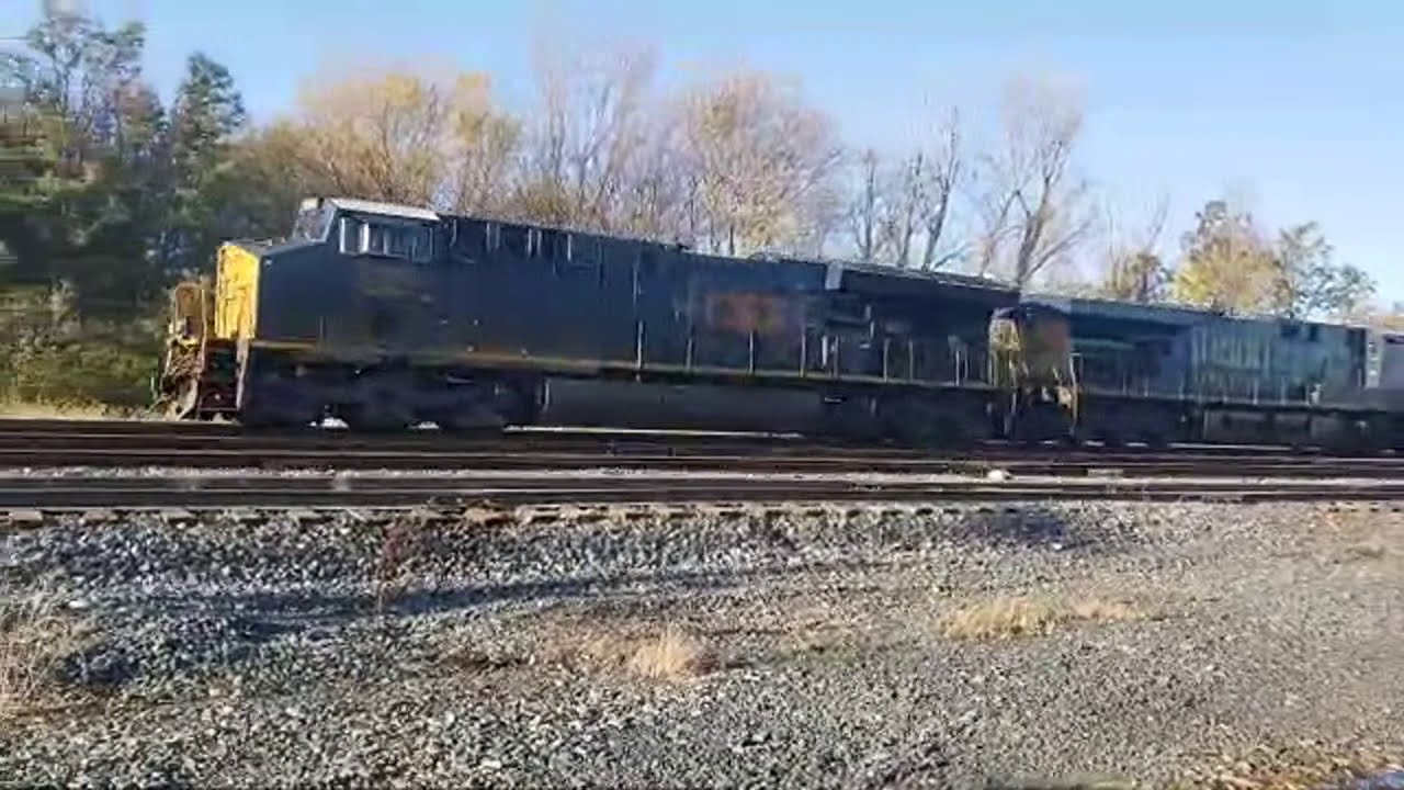 Live CSX Trains From Wide World Of Trains - YouTube