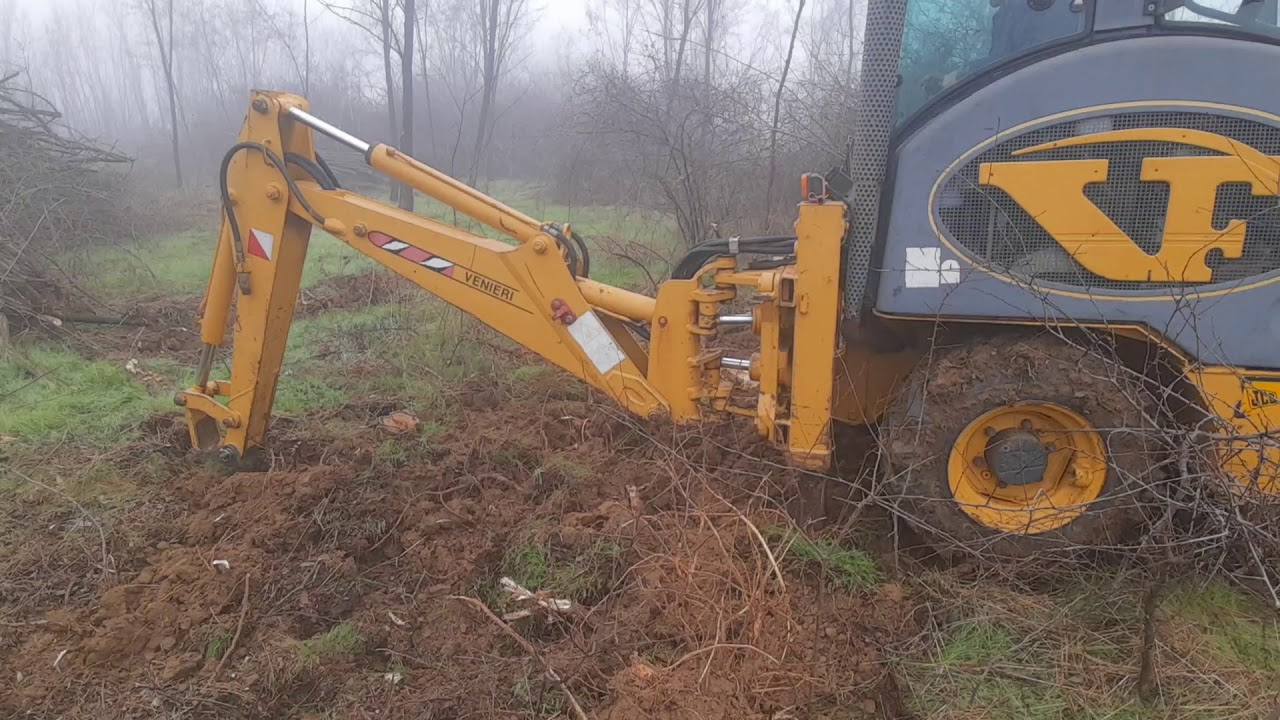 VENIERI-1.33 - plucking stumps - YouTube