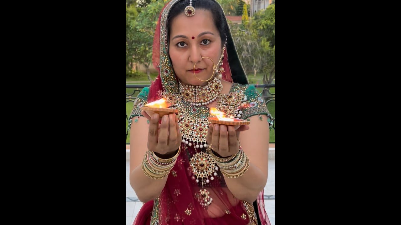 Amazing Ghoomer Dance / Devki Shah / Fire Dance / Deepika Padukone ...