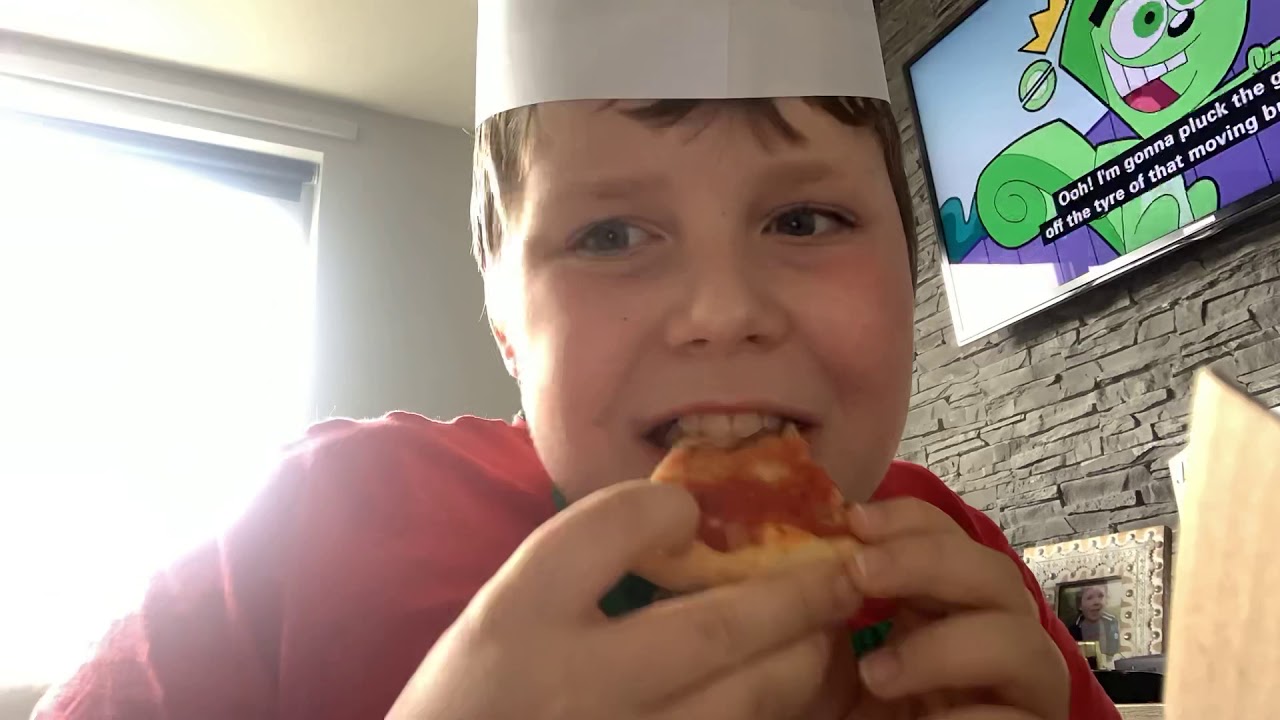 Pizza eating 🍽 🍕 - YouTube