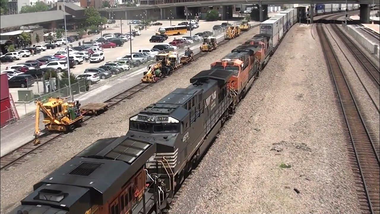 BNSF #8154 Leads WB Intermodal with NS Power. Kansas City, MO 5/20/23 - YouTube