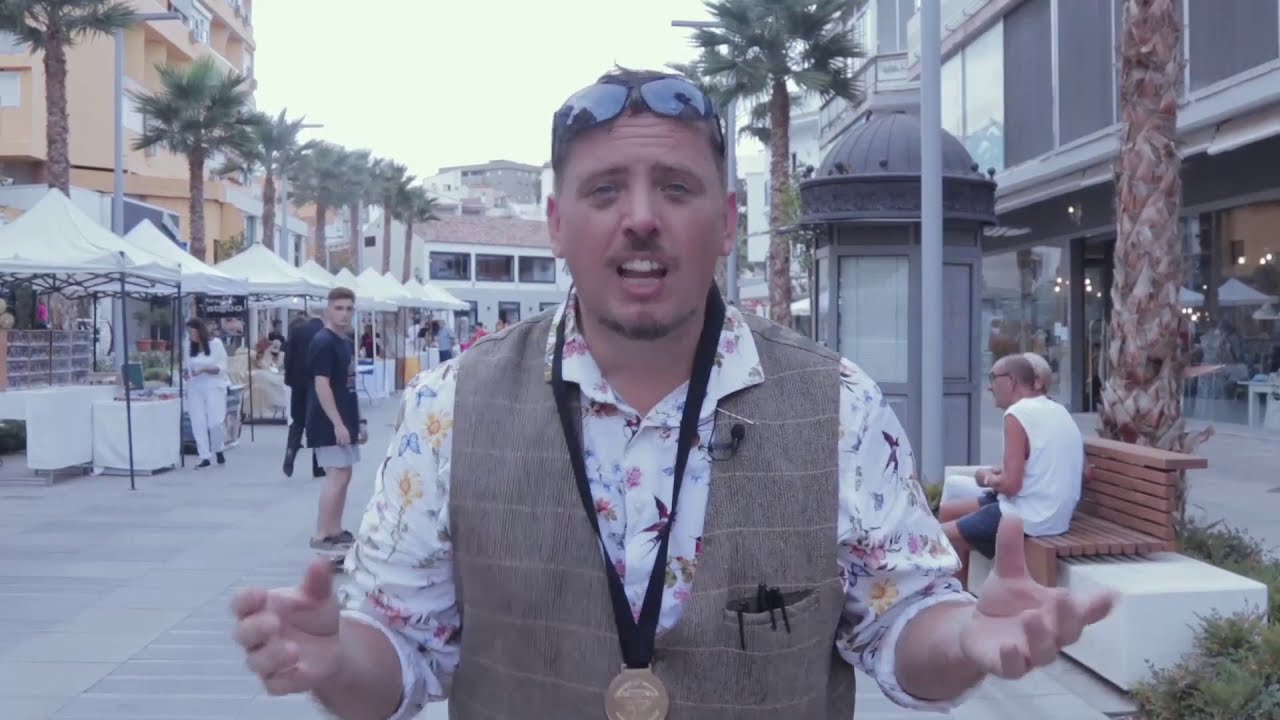 The Medal BLUE by Harry Robson & Matthew Wright - YouTube