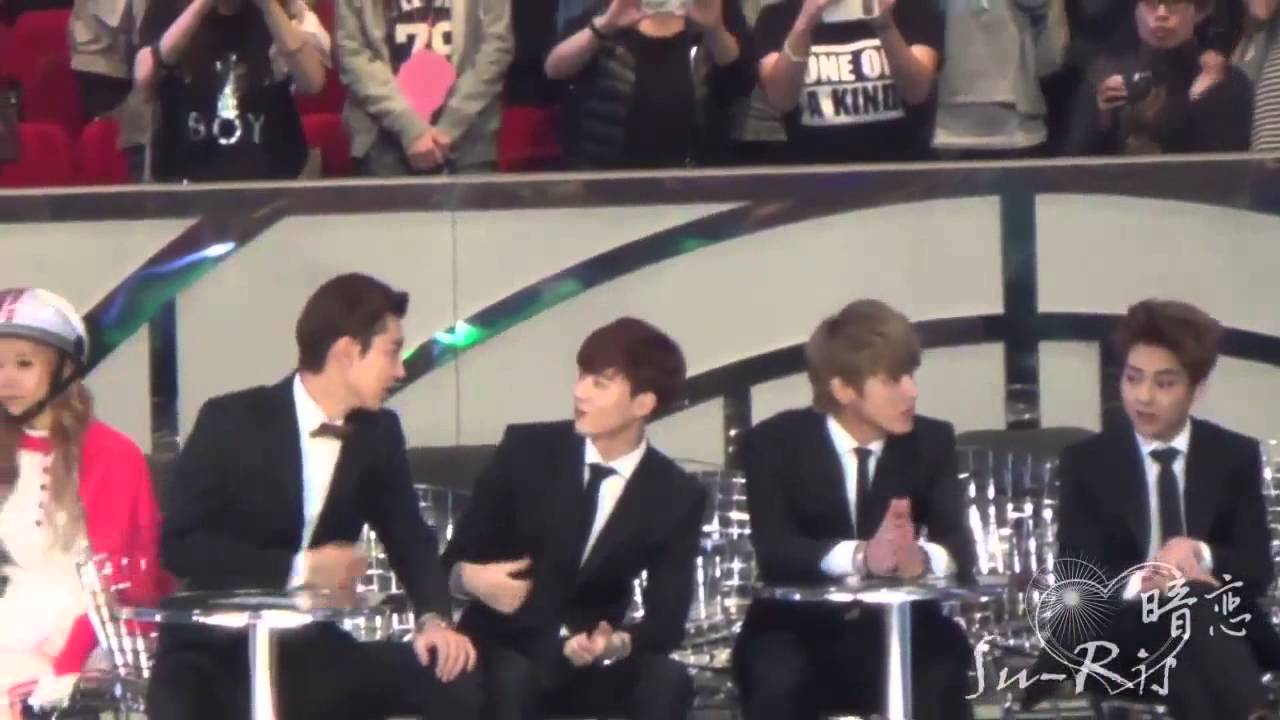 [FANCAM] 131122 MAMA KRISHO & EXO - YouTube