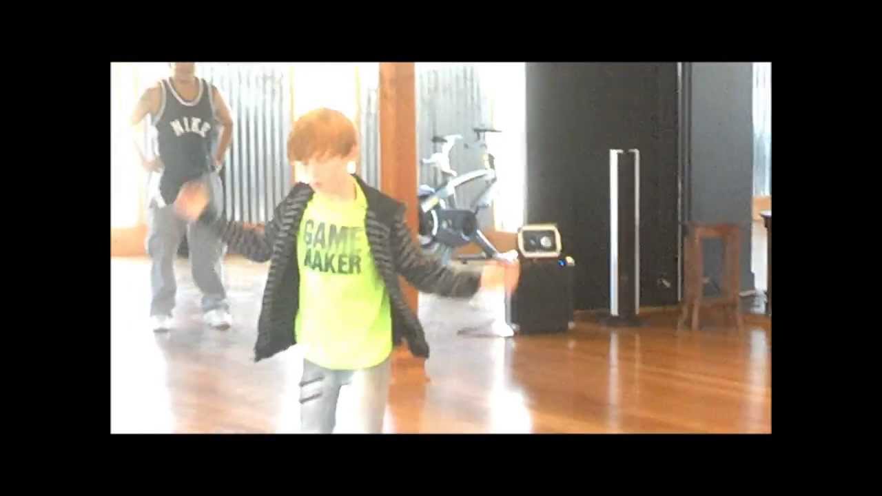 11 year old hip hop dancer with Jam Time Dance Crew, 8.24.13 - YouTube