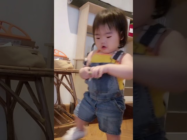 เเม่เมย์พาหนูเที่ยวคาเฟ่ #น้องดาริน #เดวิลเมจิ #shorts Bartels Asok