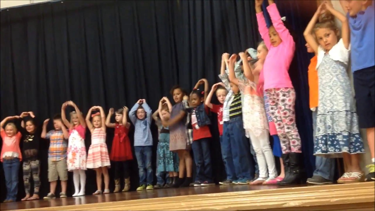 1st Grade Friendship Play 2016/2017 - YouTube