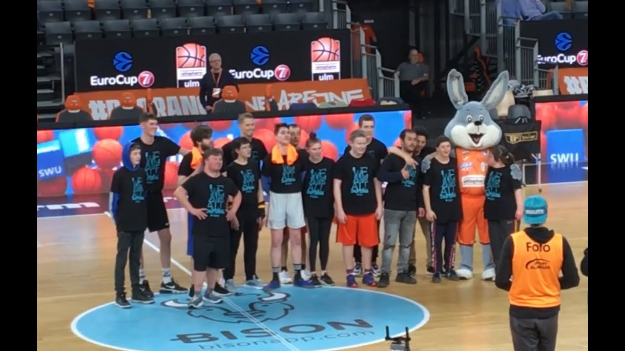 We Are All One Team: BBU´01 Specials vereinsinternes Duell in der ...