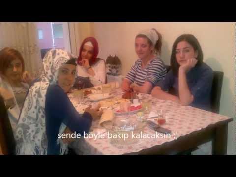 Harlem Shake Yaprak Sarması :)  (üniversiteli ev kızları) :)