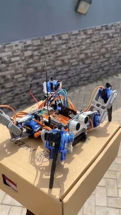 Quadrupe spider bot powered by arduino #robotics #3dprinting #engineering #arduino #technology # ...