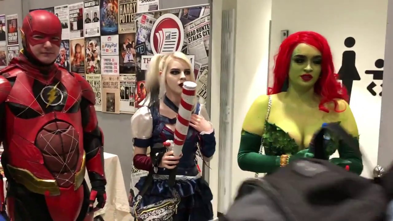 Liverpool Comic-Con - YouTube