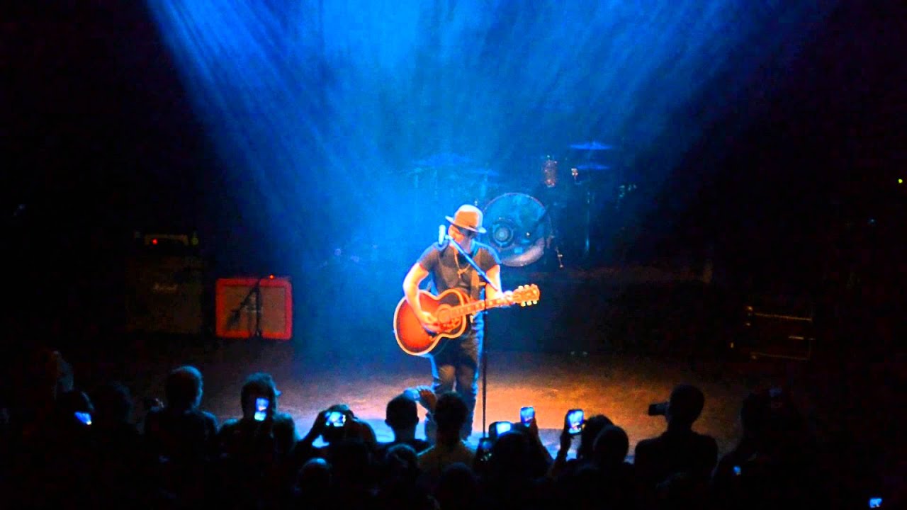 Somewhere in between Live O2 Arena Shepherd's Bush London 03/10/2015 ...