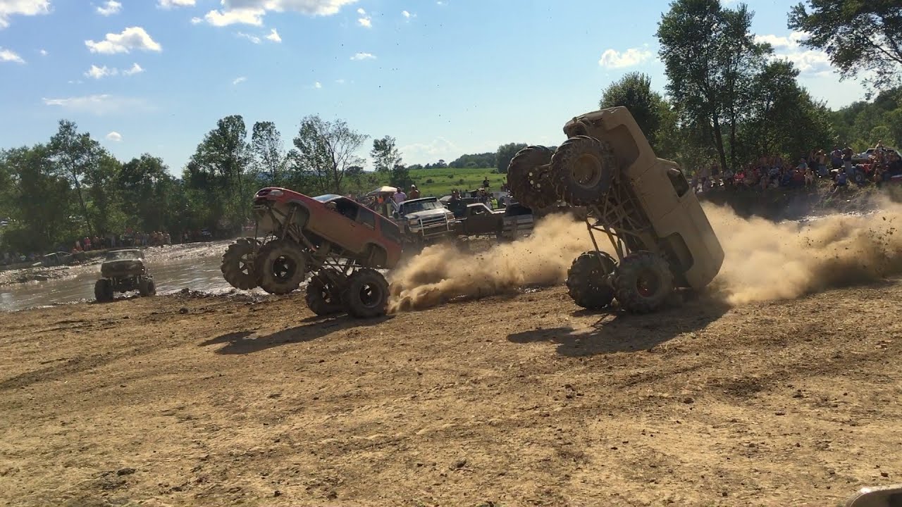 Lifted Trucks- Maximum Power Park TGW - YouTube