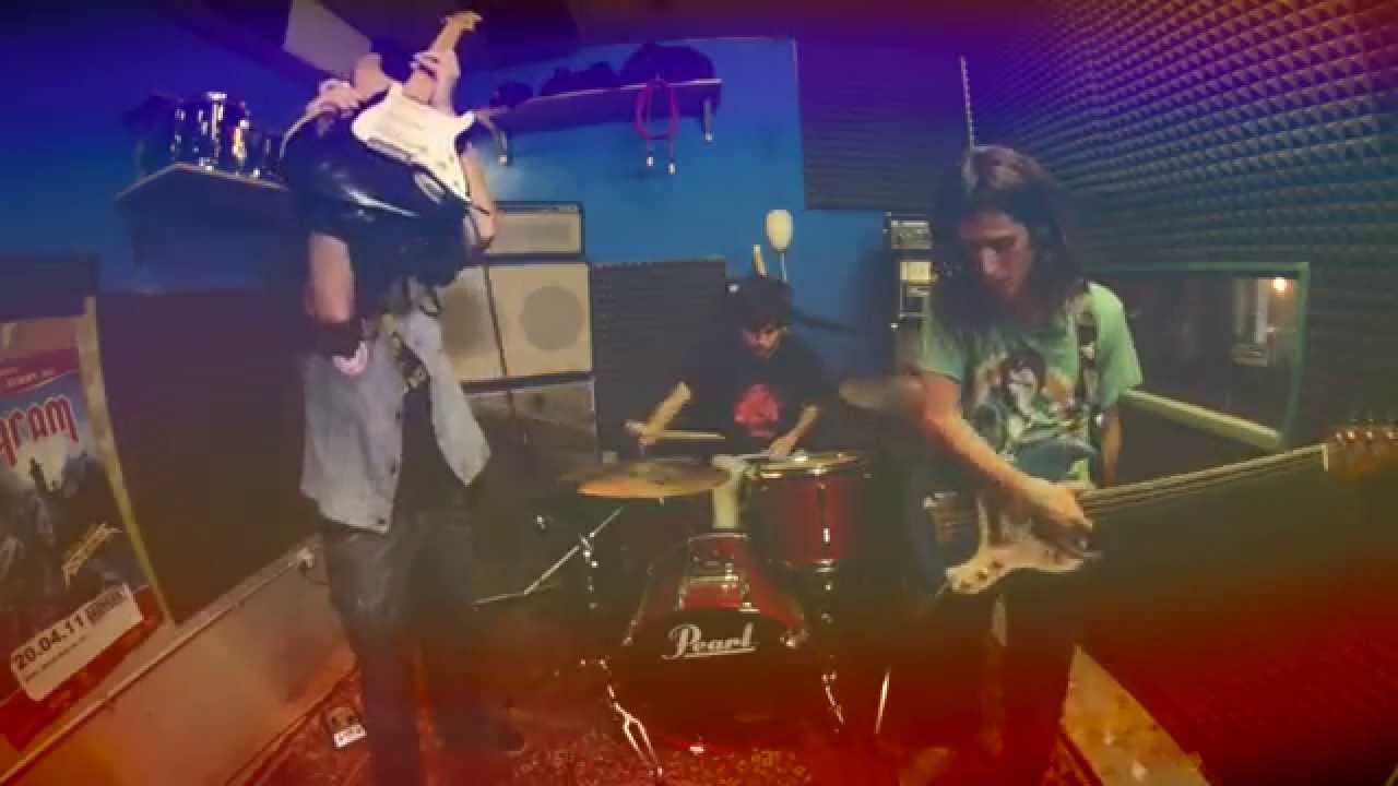 KILLER BOOGIE - "My Queen" [Official Video 2015] - YouTube