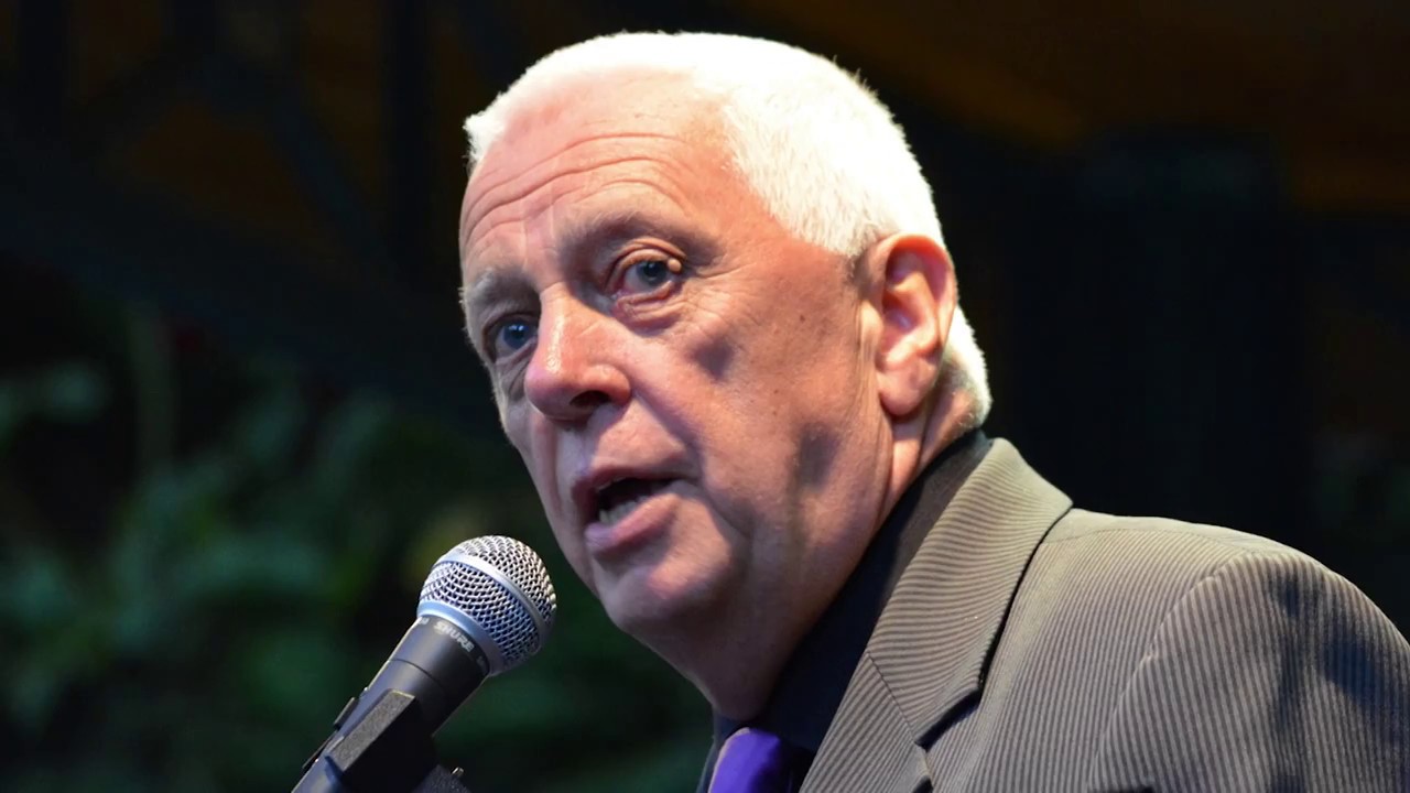 Geoff Stevens golden memories - YouTube