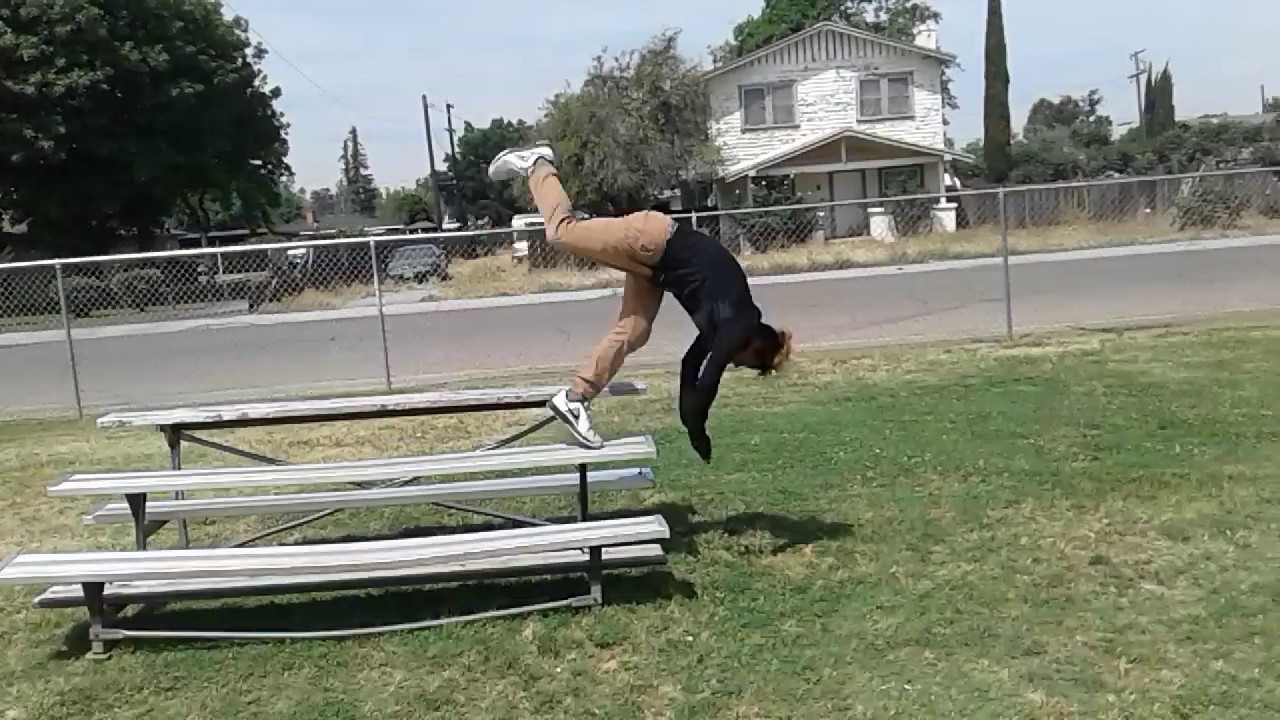 Front flip fail - YouTube