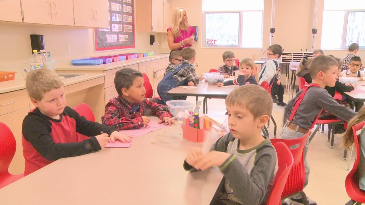 East Perry Elementary celebrates benchmark - YouTube
