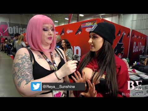 Interview with Reya Sunshine at Exxxotica DC 2021