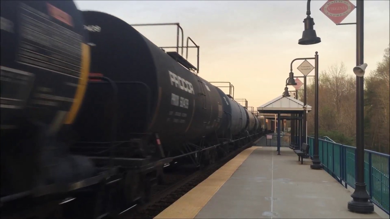 VRE Amtrak and CSX at Franconia Springfield - YouTube