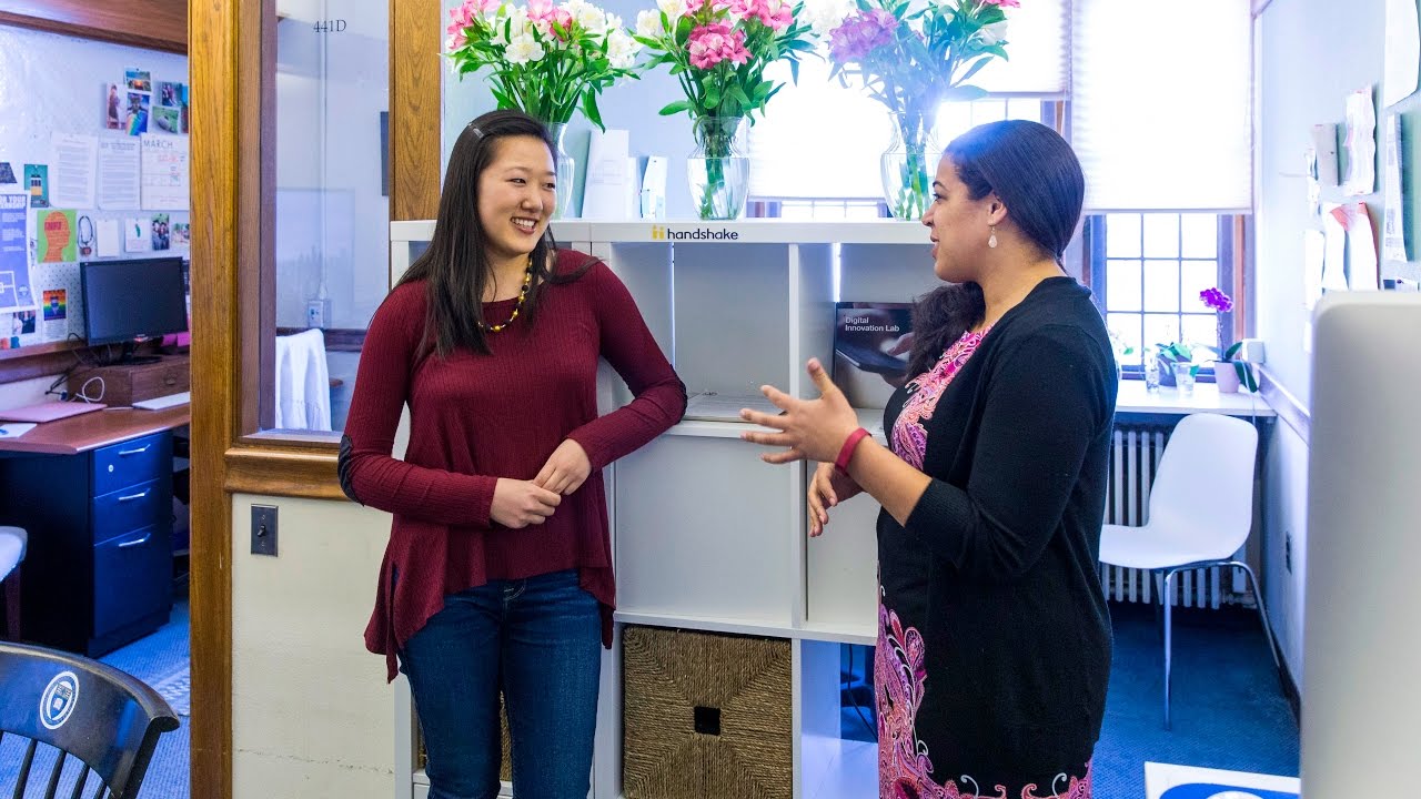 Support Wellesley Career Education: Grace Hu '17 (Email) - YouTube