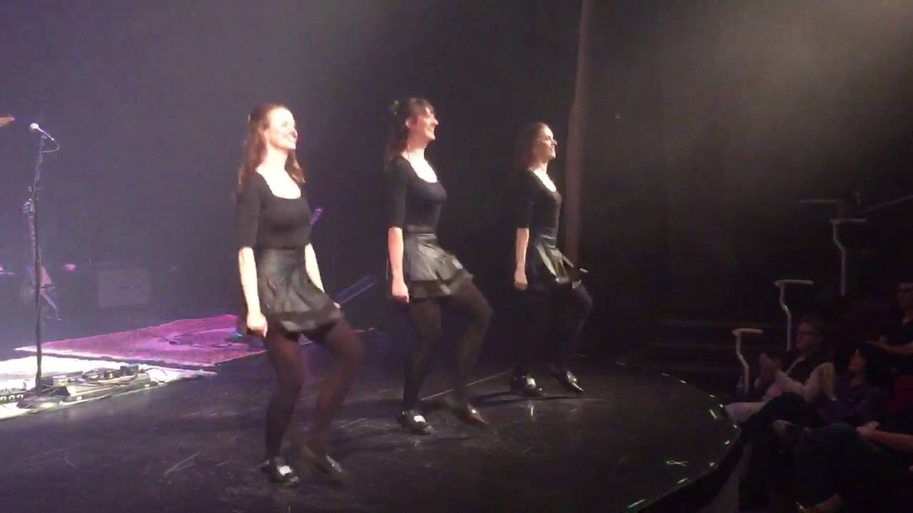 Seattle Irish Dance Company with Geoffrey Castle - YouTube