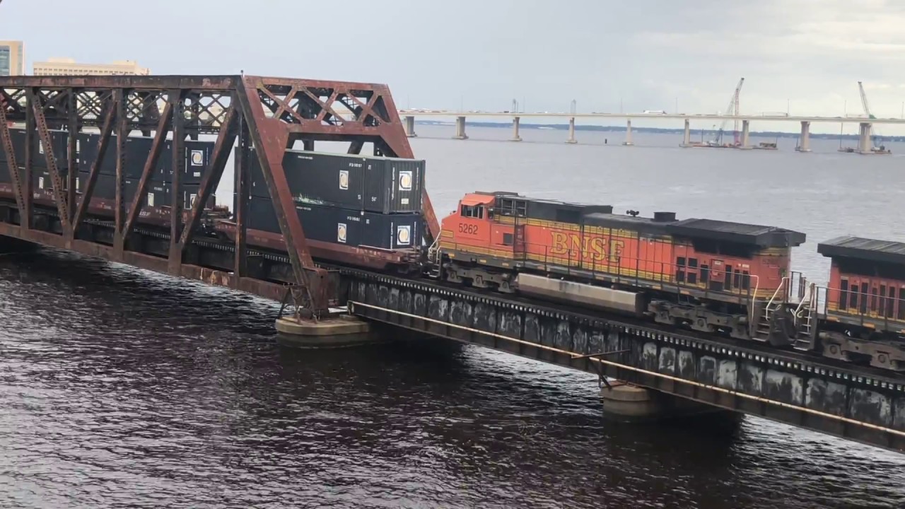 BNSF Intermodal Freight Train Crossing The FEC Bascule Bridge ...