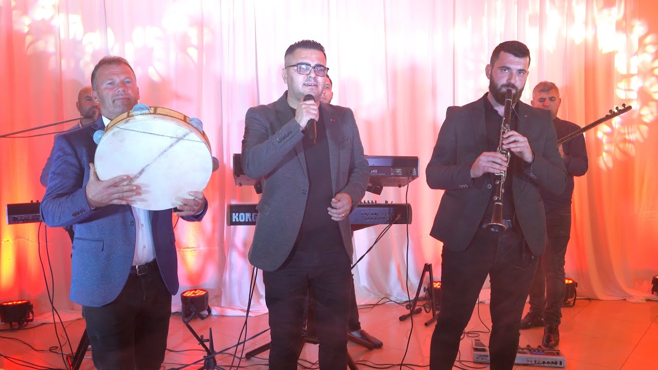 Ergys Hyka - Pogonishte (Kolazh 100% Live) 🇦🇱【4K】⁴ᴷ⁶⁰(Gezuar 2021)🎄 ️ ...