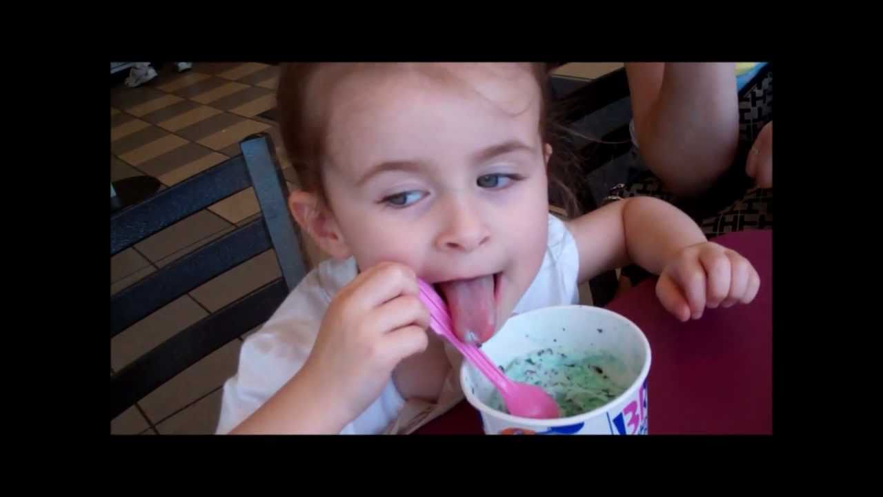 YUMMY GREEN POOP - YouTube